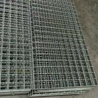 China Serrated Steel Grating 32x5mm Customizable Bearing Bar Spacing 30-40mm Heavy Duty for sale