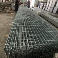 China Galvanized Serrated Steel Grating 32x5mm Anti Slip Heavy Duty Industrial Walkway for sale