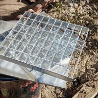 China Hot Galvanized Steel Grating 3mm Cross Bar Thickness 30mm Bearing Bar Pitch Non Slip Flooring for sale