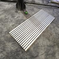 China Stainless Steel Grating 25mm Earing Bar Pitch Flat Bar 32x5mm for Outdoor Durability for sale
