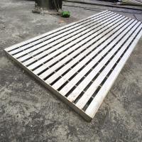 China Polished Q235 Steel Bar Grille 32x5mm Load Bar Heavy Duty Walkway Grating for sale