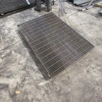 China Industrial Steel Grating 1000x1000mm Flat Bar 30mm Pitch Machine Pressure Welding for sale