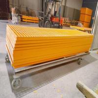 China Easy Quick Installation Fiberglass Grate Sheets With Molded Technique for sale