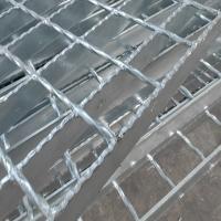 China Galvanized Welded Steel Grating 30mm Bearing Bar Pitch Machine Pressure Welding Industrial for sale