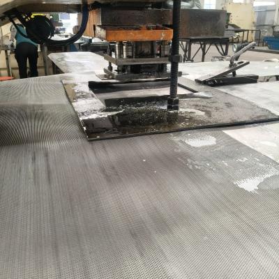 China 10x10mm Hexagonal Hole Perforated Metal Plate 3000mm Length Heavy Duty for sale
