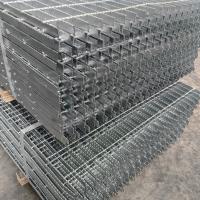 China ANSI NAAMM MBG531-88 Steel Gully Grating Flat or Serrated 50mmx5mm Bearing Bar for sale