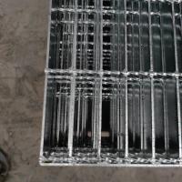 China Welded Steel Grating 50mmx5mm Bearing Bar 6mm Cross Bar Heavy Duty Industrial for sale