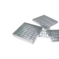 China Bright Surface Flat Steel Grating Plain Shape Heavy Duty 3-10mm Thickness for sale