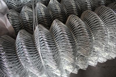 China Galvanized Chain Link Fencing 1.8m Height Powder Coated Metal Mesh Fence for Security for sale