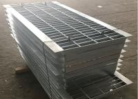 China Galvanized Steel Trench Drain Grates 20x3mm to 100x10mm with Skid Resistance and Antiseptic Features for sale