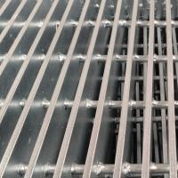China Heavy Duty Steel Grating 30mm 40mm Bearing Bar Pitch for Industrial Load Scenarios for sale