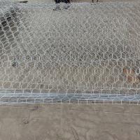 China Gabion Wire Mesh 60x80mm Hexagonal Mesh 2.0mm Wire Diameter for Hydraulic Engineering for sale