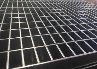 China Industrial Press Lock Steel Grating 50mm×5mm Bearing Bars with 30mm Spacing - Hot-Dip Galvanized Heavy Duty Platform Grating for sale