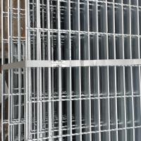 China Heavy Duty Steel Grating 30x5mm Bearing Bar Hot Dip Galvanized Industrial Flooring for sale