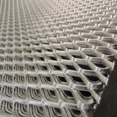 China Lightweight Expanded Metal Sheet 0.3-6mm Thickness for Easy Cutting Splicing and Installation in Construction and Industrial Settings for sale