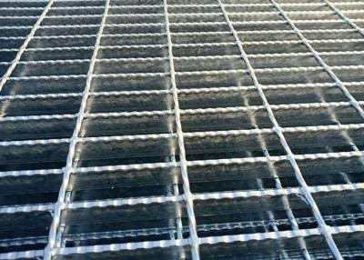 China Stainless Steel Bar Grating 6mm Twist Cross Bar with 83.3% Drainage Area and PH6-12.5 Corrosion Resistance for sale