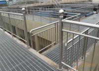 China Industrial Steel Grating Platform 800mm Span with 30mm Bearing Bars and Hot-Dip Galvanized 80μm Coating for sale