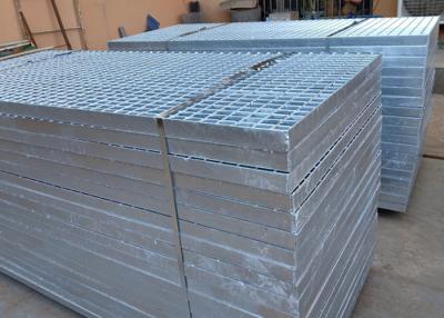 China 58x5mm Heavy Duty Steel Grating - Hot Dip Galvanized Walkway Grating with 2mm Bearing Bars for Industrial Platforms for sale