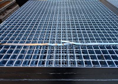 China Welded Steel Bar Grating For Fire Tryck Platform Galvanized or Painted Feature for sale