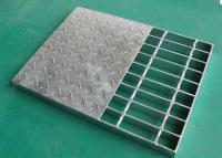 China 15-W-4 Compound Steel Grating with Checker Plate | 25-100mm Bearing Bars | Hot Dip Galvanized for sale