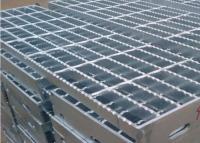 China Q235 hot dipped galvanized floor mesh grating walkway serrated grating for sale