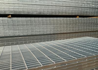 China Hot Dip Galvanized Serrated Steel Grating For Anti Slip Bridge Decking for sale
