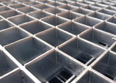 China 40 * 3 Press Lock Steel Grating / Steel Grating Platform Square Cross Bar for sale