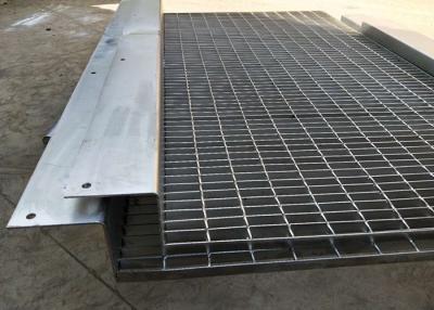 China 304 316 Stainless Steel Floor Grating 1000mm×2000mm with Polish Surface Treatment and 15+ Year Lifespan for sale