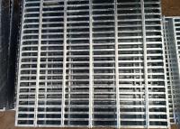 China Heavy Duty Steel Grating Hot Dip Galvanized with Thick Zinc Coating for Structural Platforms and Pedestrian Traffic for sale