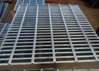 China Heavy Duty Steel Grating Hot Dip Galvanized with Thick Zinc Coating for Structural Platforms and Pedestrian Traffic for sale