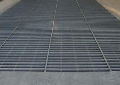 China Heavy Duty Steel Grating 25x3 to 100x10mm Bearing Bars with 83.3% Open Area for Industrial Flooring for sale