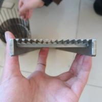 China 316L Stainless Steel Serrated Bar Grating with Saltwater Corrosion Protection and Customizable Size for Industrial Platforms for sale