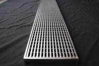 China 316L Stainless Steel Serrated Bar Grating with Saltwater Corrosion Protection and Customizable Size for Industrial Platforms for sale