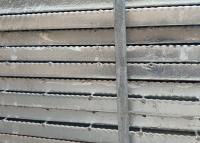 China 19-W-2 Welding Serrated Steel Grating 1m x 6m Panels Hot Dip Galvanized ISO for sale