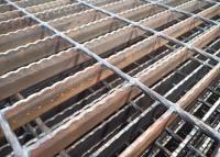 China Durable Untreatment Serrated Steel Grating 6m Board For Manhole Covers for sale