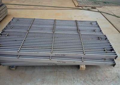 China Hot Dip Galvanized Steel Bar Grating Walkway 25x5mm Bearing Bar High Strength Industrial for sale