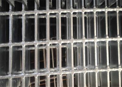 China Hot Dipped Galvanized Steel Grating G203 30x100 for Industrial Platforms and Walkways for sale