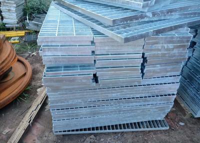 China Hot Dip Galvanized Welded Steel Grating 30 Bearing Bar 1000x6000mm for Platforms for sale