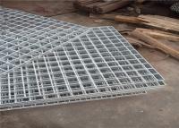 China Hot Dipped Galvanized Serrated Bar Grating 25mm 30mm 40mm Pitch for Industrial Platforms for sale
