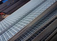 China Plate Thickness 2.5mm Platform Serrated Steel Grating for sale