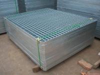China Q235 Galvanized Steel Grating 32x5mm Hot Dipped for Industrial Flooring for sale