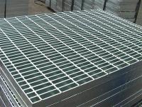 China Galvanized Steel Bar Grating 32x5mm 100mm Bearing Bar Spacing for Walkway for sale