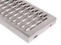 China Hot Dipped Galvanized Anti-Skid Safety Grating Floor Walkway 25x5mm Bearing Bar for sale