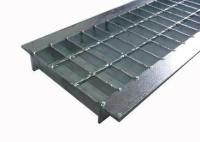 China Stainless Steel Trench Cover Plate 30mm Bearing Bar Pitch Heavy Duty Drain Grating for sale