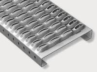 China Punched Aluminum Anti Skid Serrated Walkway Grip Strut 25x5x3mm Bearing Bar for sale