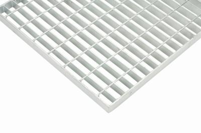 China Hot Dip Galvanized Steel Grating for Gully Cover and Well Cover 30mm 40mm Pitch for sale