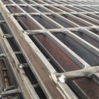 China Heavy Duty Steel Bar Grating Walkway Drain Cover Hot Dip Galvanized 30mm Pitch for sale