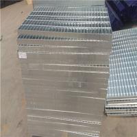 China Hot Dip Galvanized Steel Bar Grating Heavy Duty Platform Stair Treads 30mm 40mm Pitch for sale