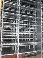 China Q235 Hot Dipped Galvanized Steel Bar Grating 1m Width 5.8m Length for Platform Walkway for sale