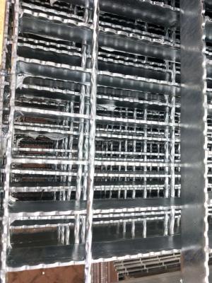 China Q235 Hot Dipped Galvanized Steel Bar Grating 1m Width 5.8m Length for Platform Walkway for sale